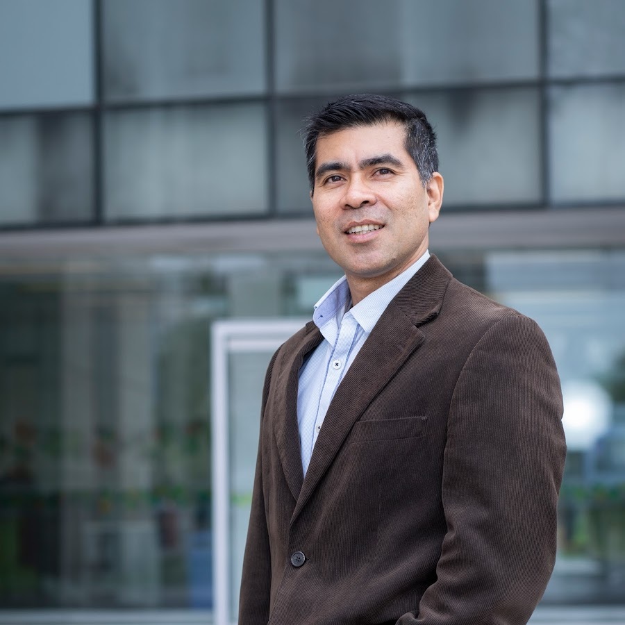 César Higa Silva - Facultad de Derecho