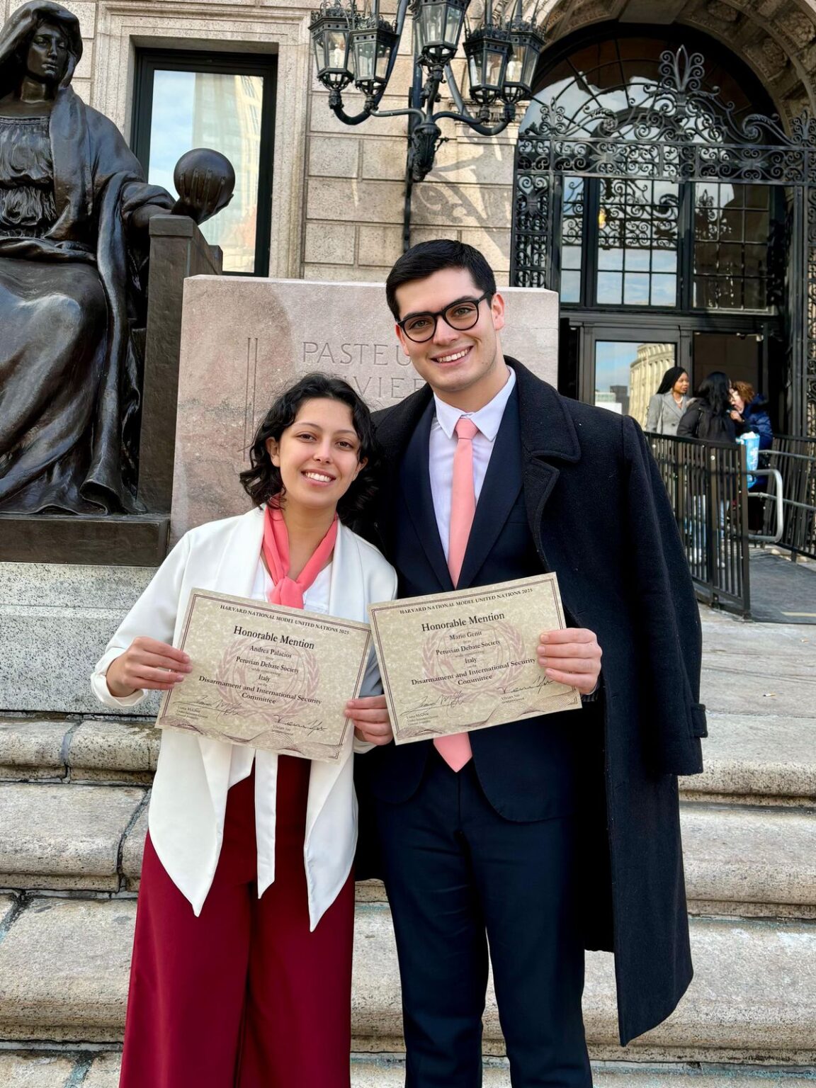 ¡Nuestros estudiantes de Derecho PUCP destacan en el Harvard National ...